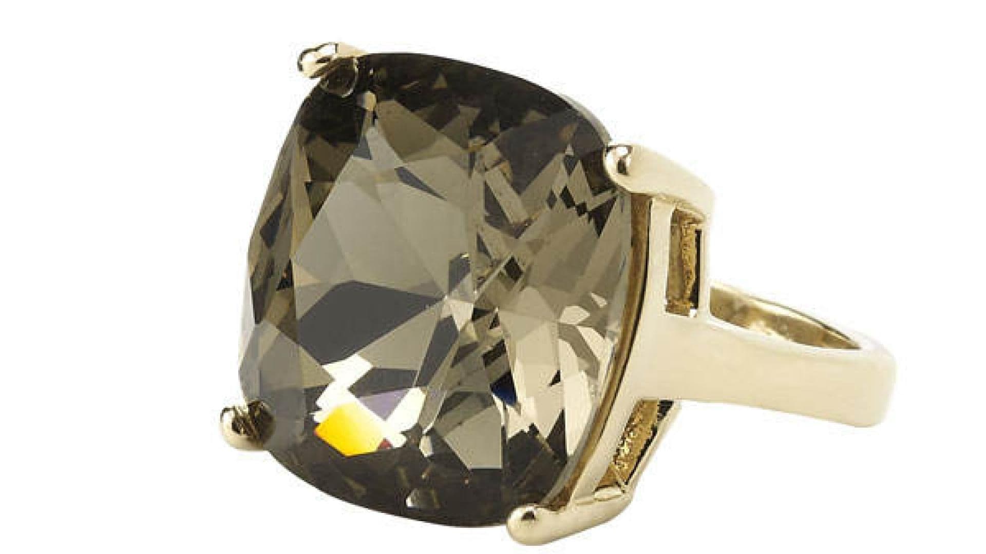 Ring mit großem Stein