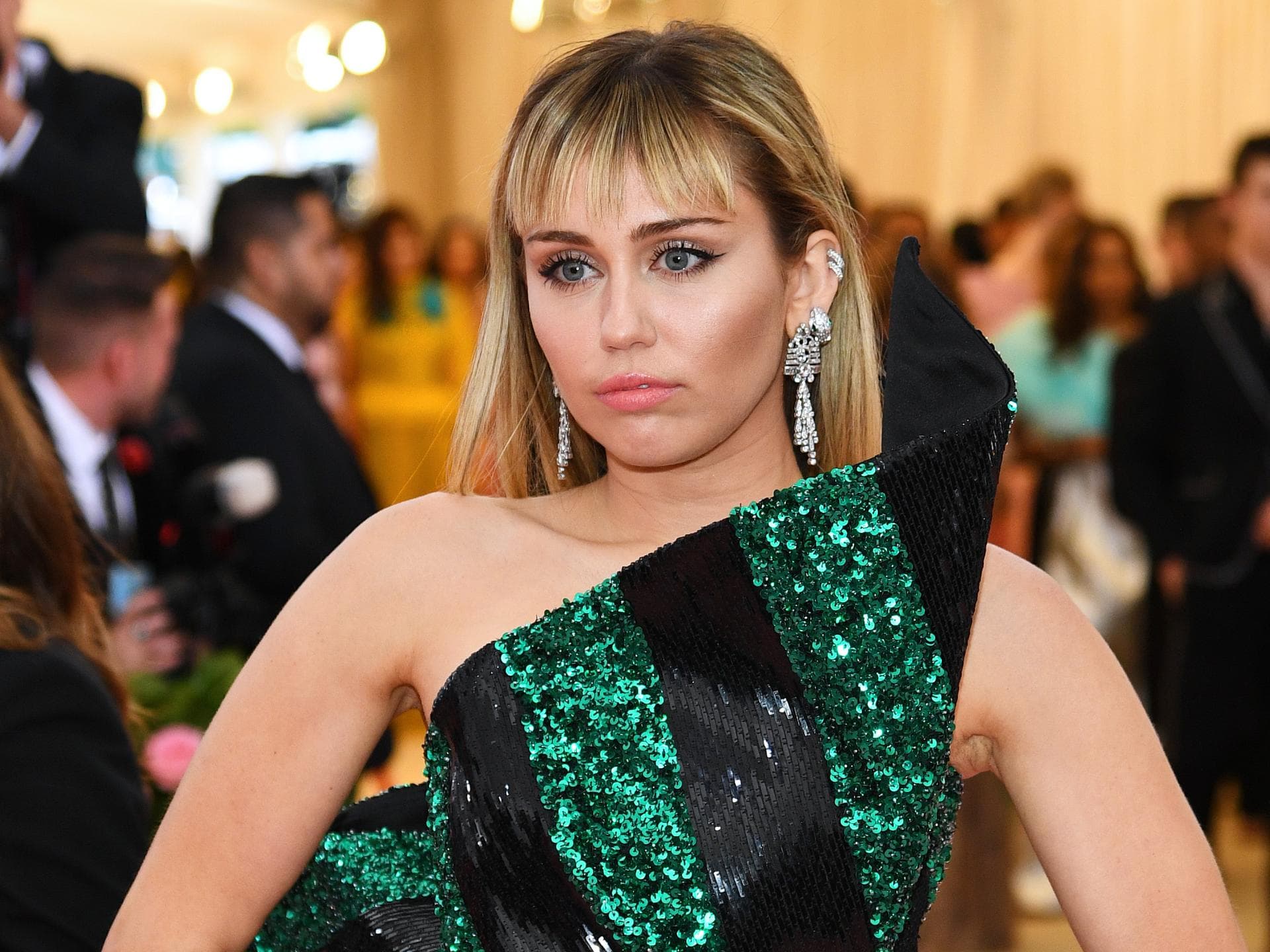 Miley Cyrus Cartilage Piercing