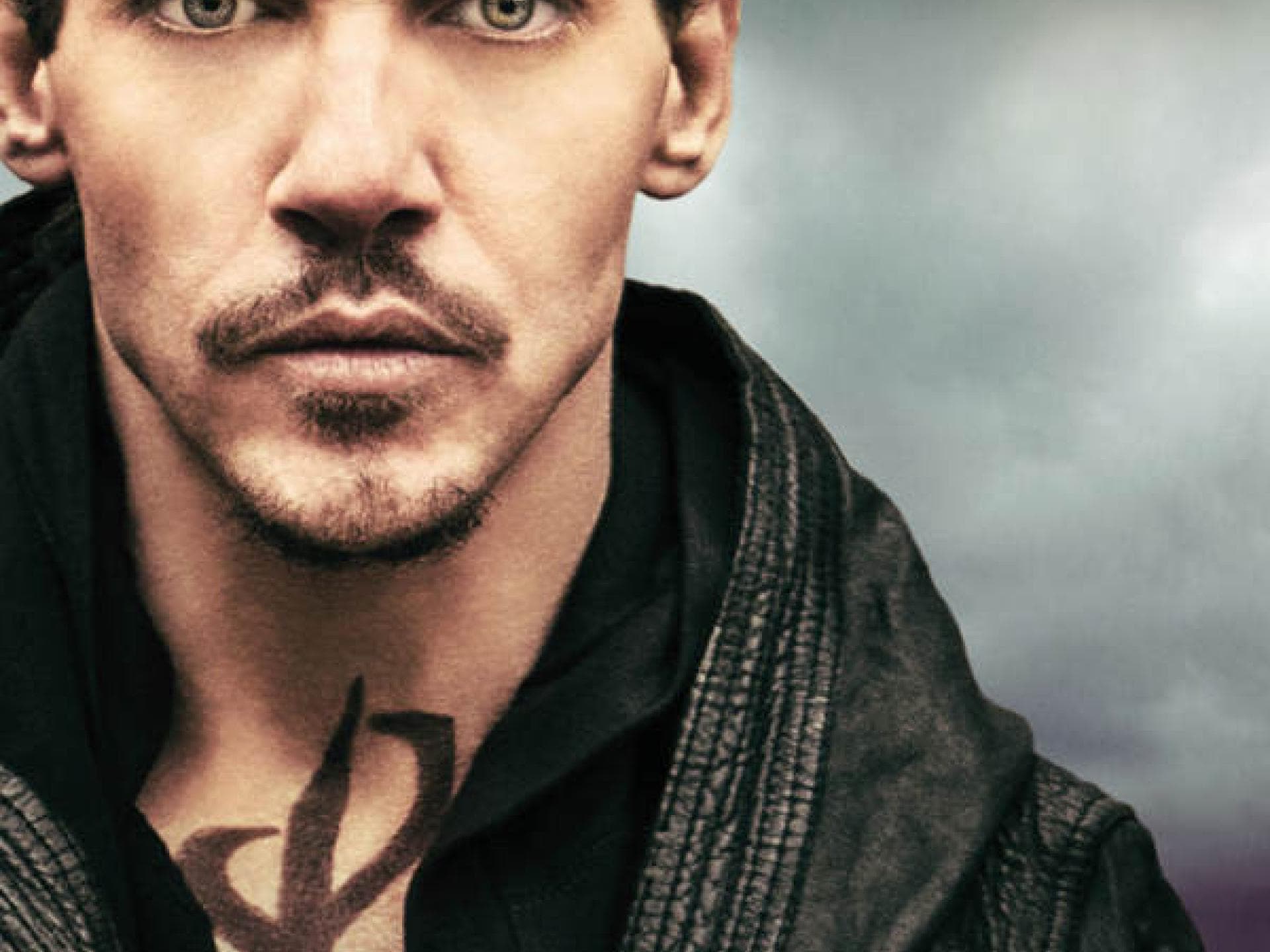 Jonathan Rhys Meyers Valentine Morgenstern