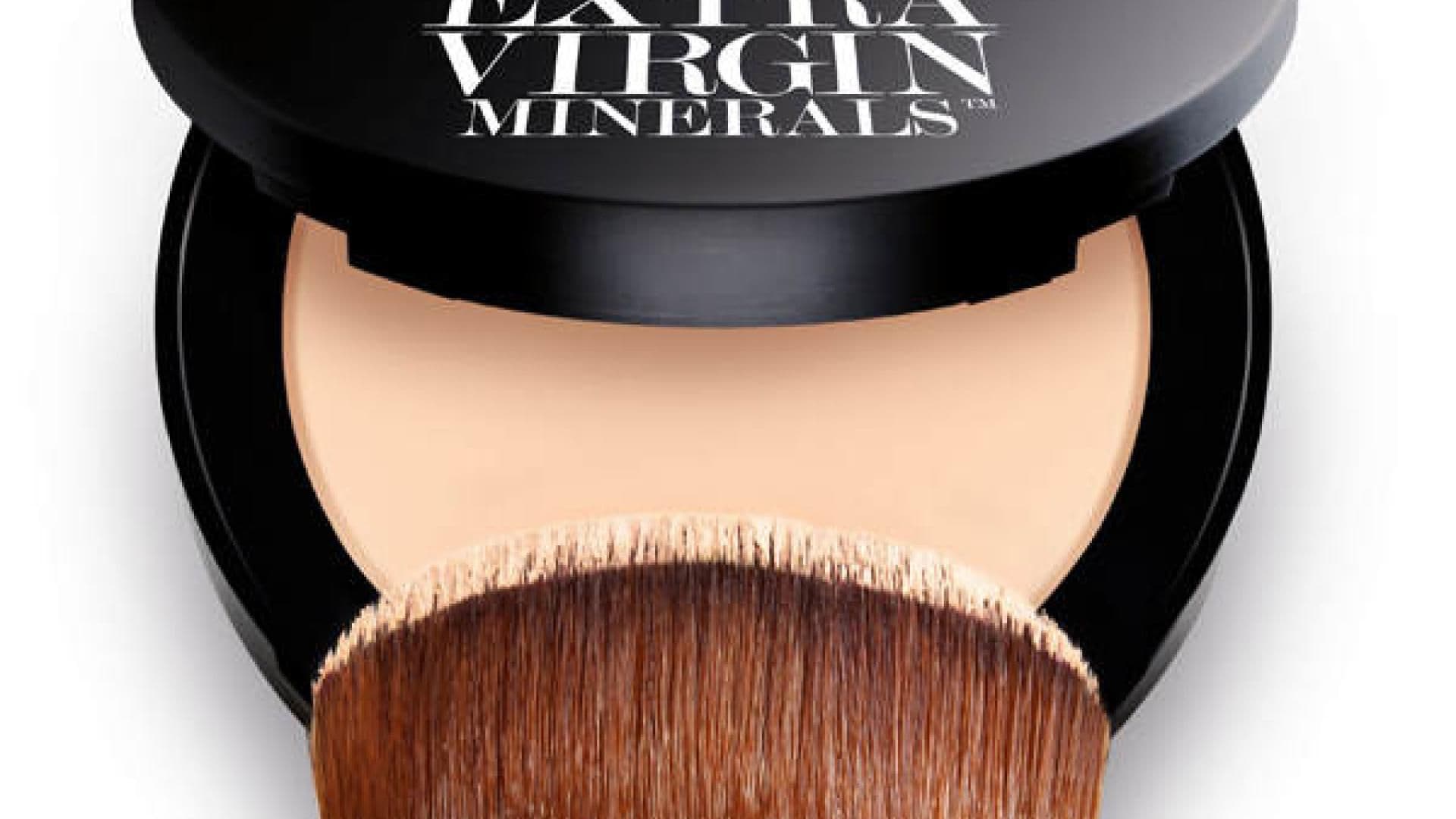 The Body Shop "Extra Virgin Minerals Compact Foundation"