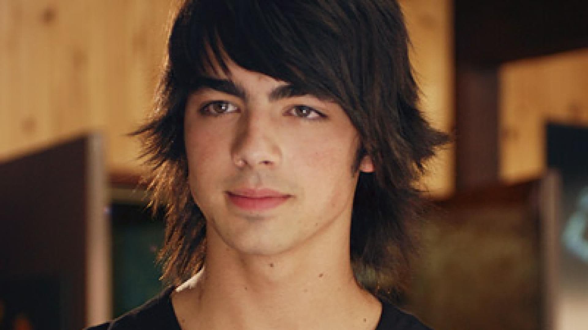 Joe Jonas als Shane